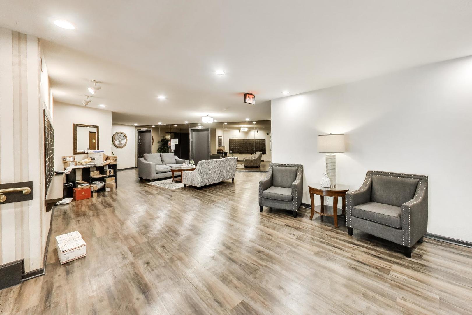950 E Wilmette Road 405, Palatine, IL 60074 | MLS#: 12636814 | Palatine ...