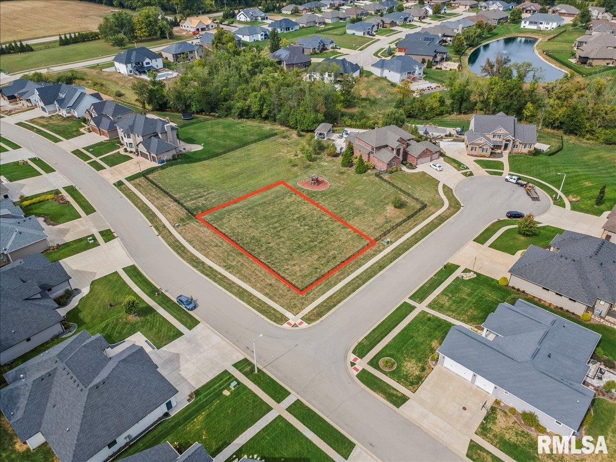 1901 FIELDSTONE Court, Chatham, IL 62629 | MLS#: CA1039604 | Chatham ...